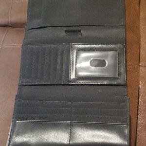 Enzo Angiolini | Bags | Enzo Angiolini Wallet | Poshmark